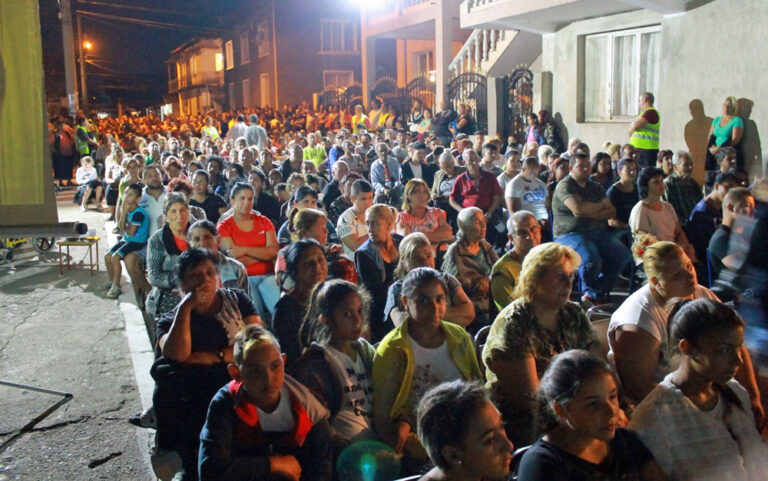 God moves powerfully among the Roma (Gypsy) of Bulgaria | God Reports