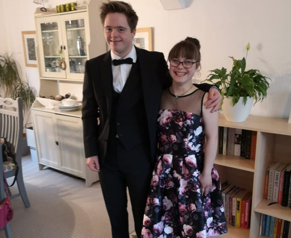 Down Syndrome couple voted prom king and queen | God Reports